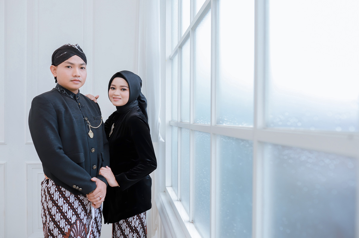 Dita & Yunan - Invipro