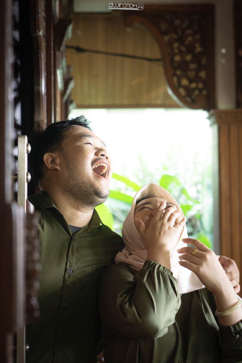 Ayu & Farien - Invipro