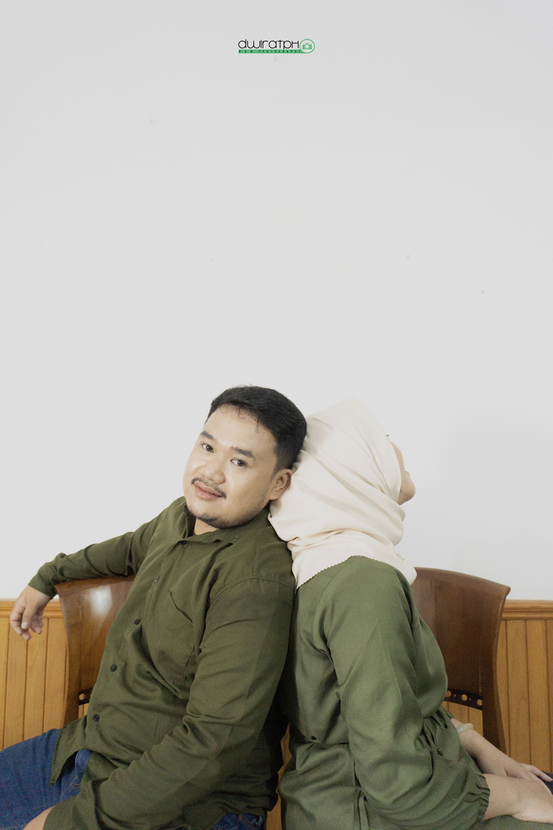 Ayu & Farien - Invipro