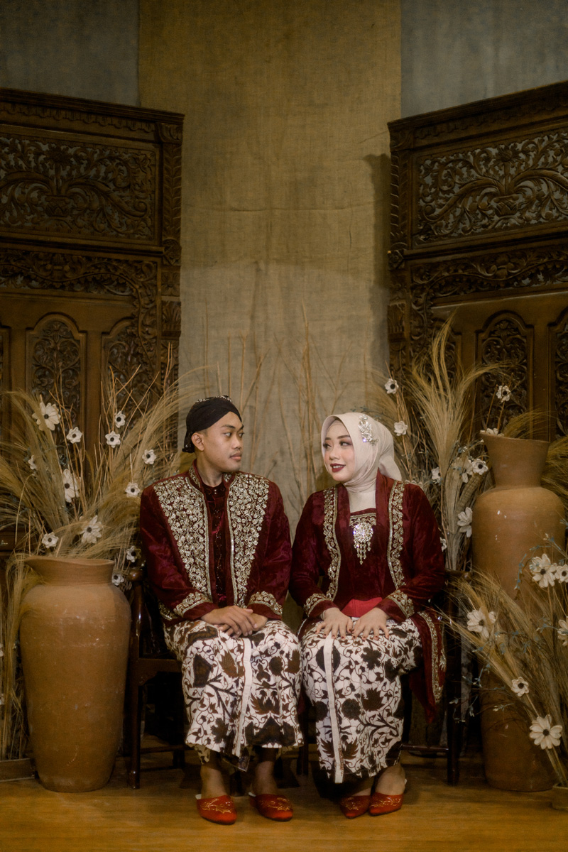 Risa & Adit - Invipro