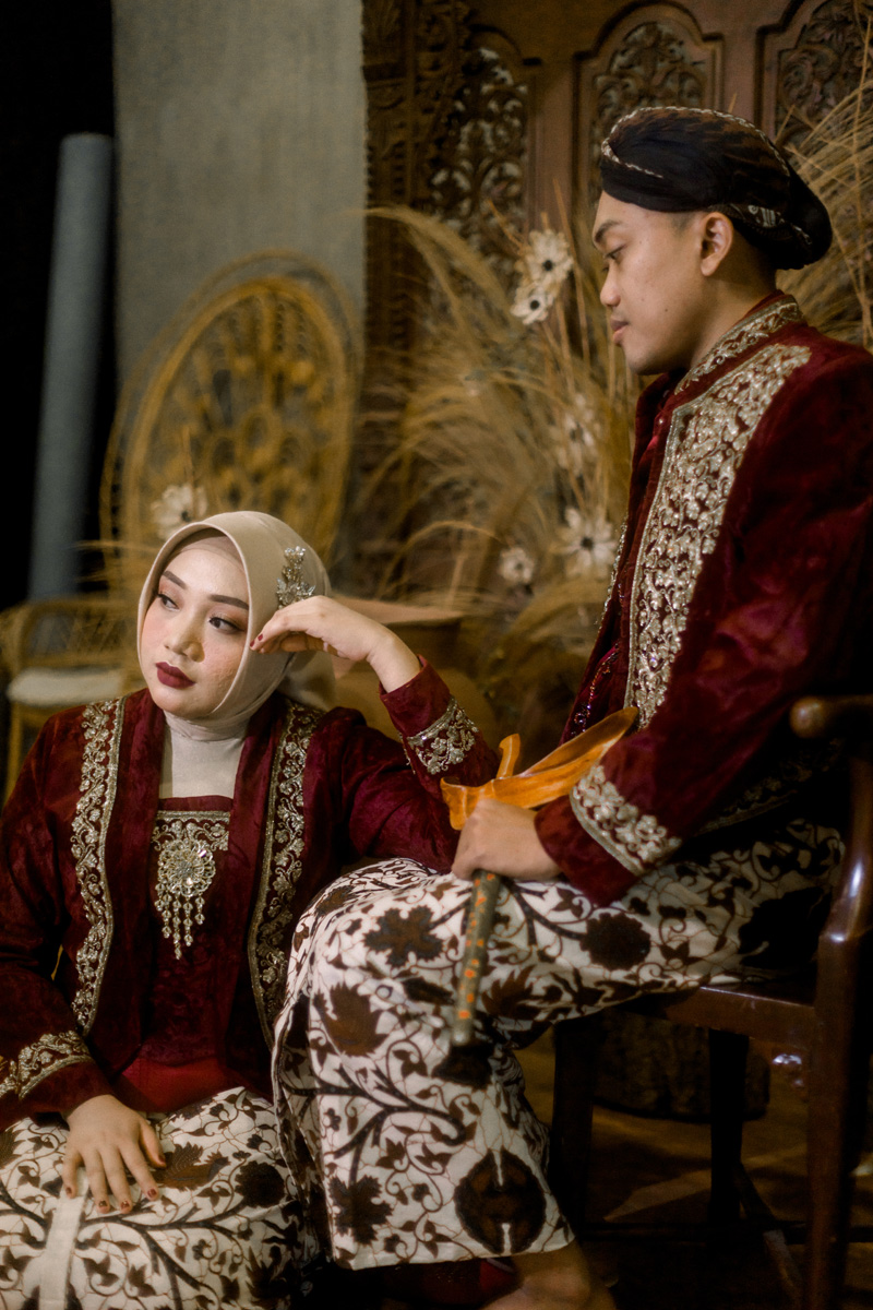 Risa & Adit - Invipro