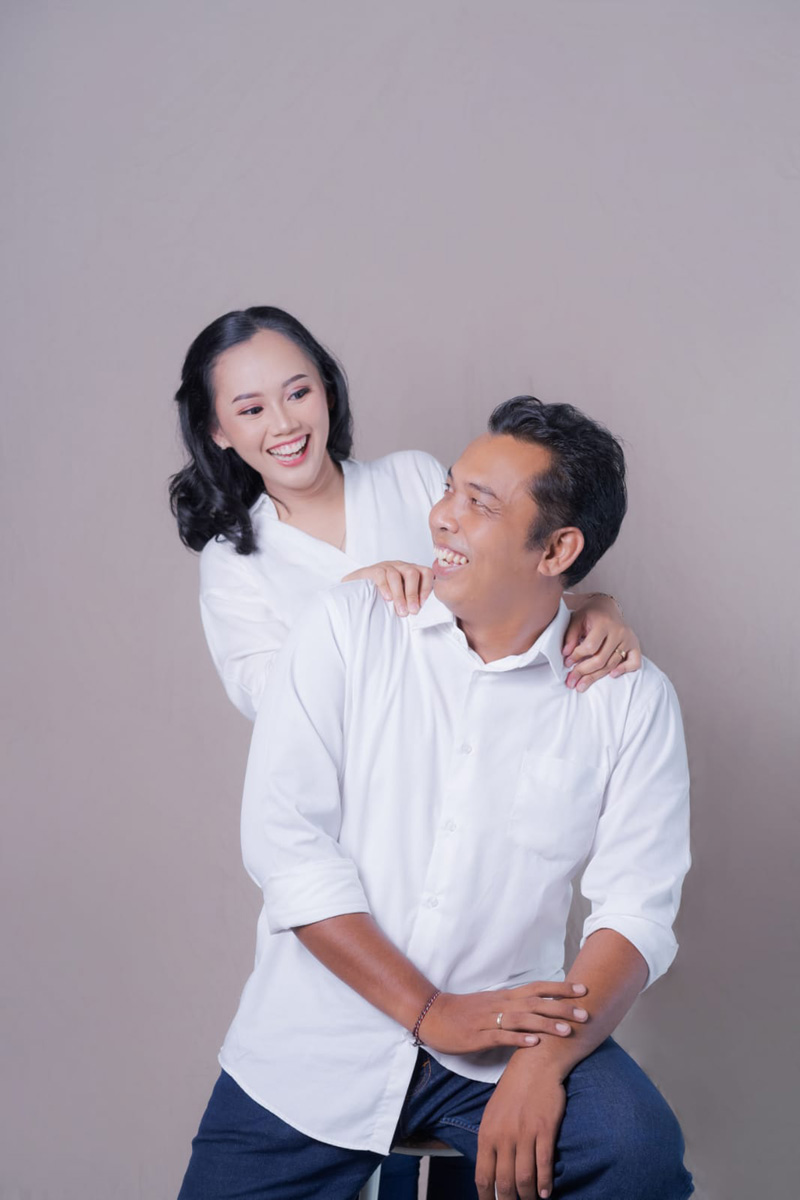 Gede & Putri - Invipro